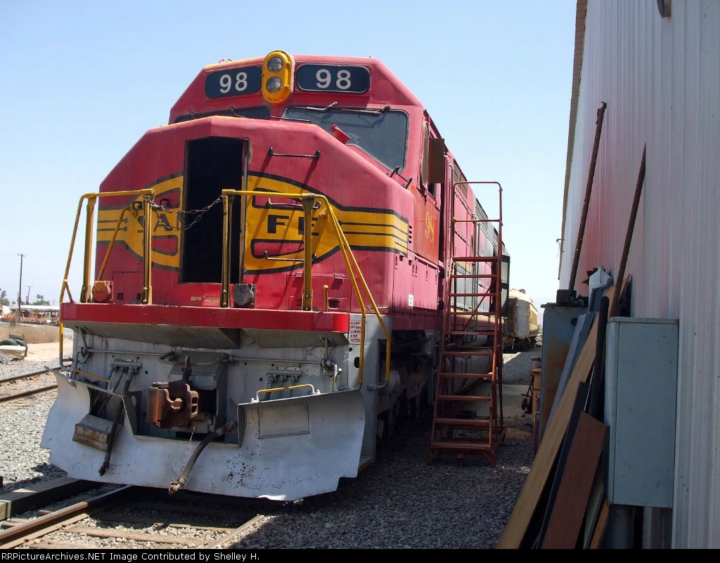 ATSF 98 side view